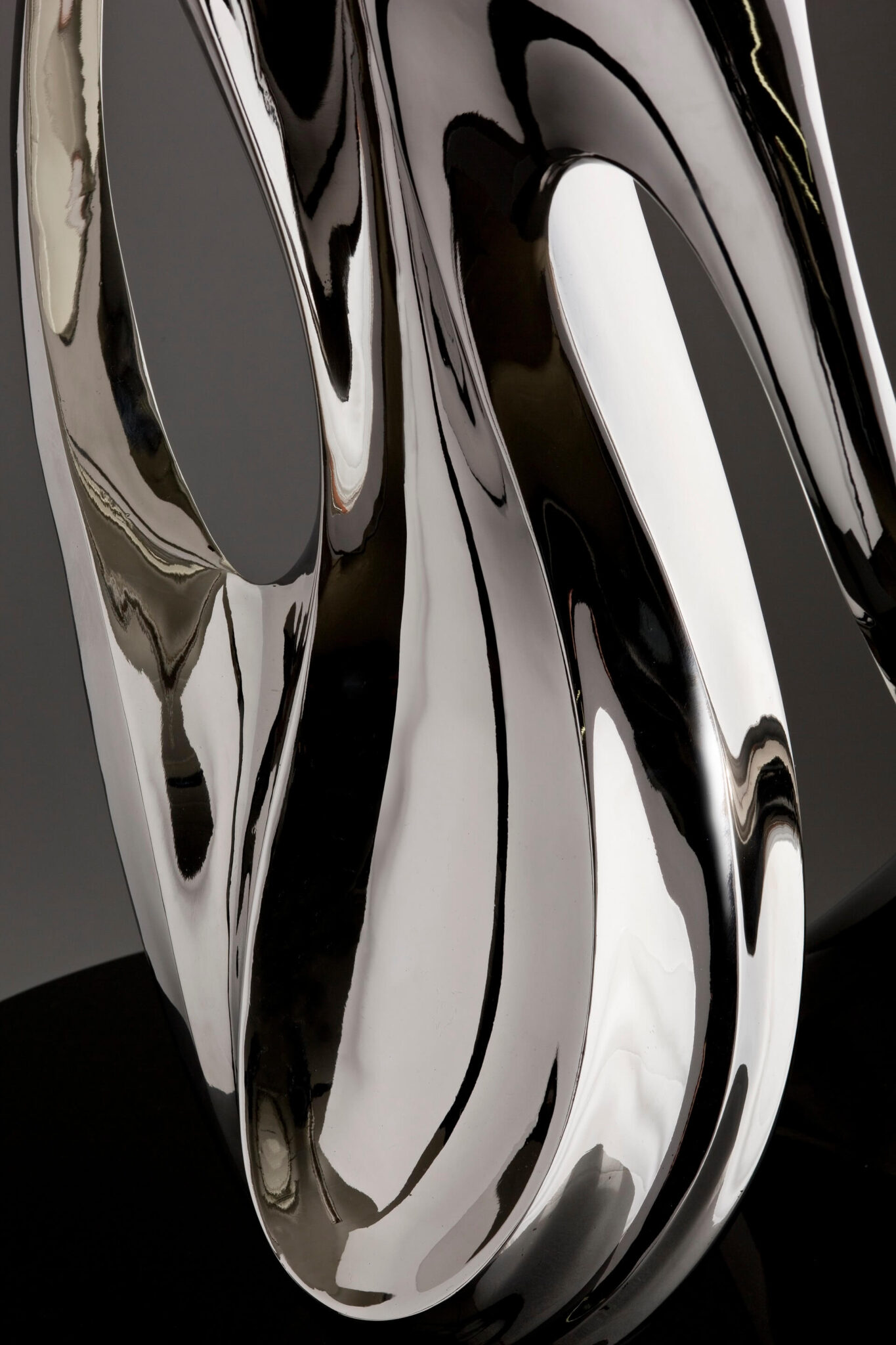 STAINLESS STEEL | American Fine Arts Inc.