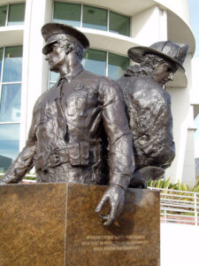 Monument | American Fine Arts Inc.